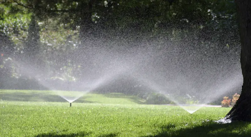 The 4 Best Sprinklers For Large Areas Currently On The Market – How ...